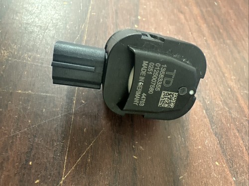 CADILLAC XT4 FRONT IMPACT SENSOR PN: 13583355 (P) | eBay