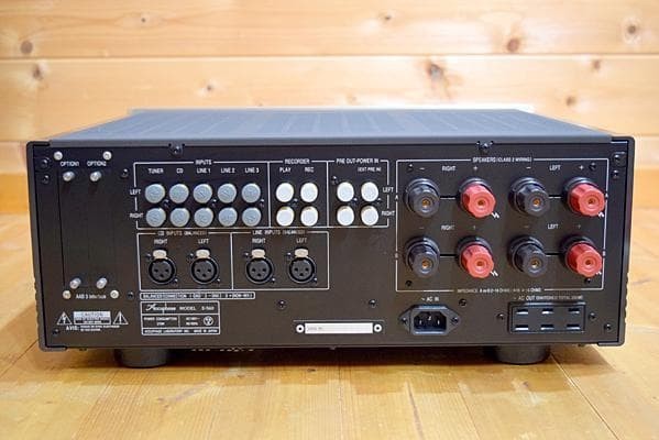 Accuphase E-560 Integrated Amplifier From JAPAN | eBay