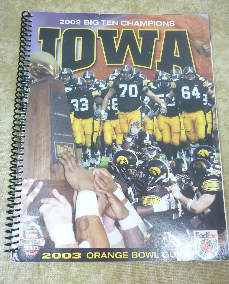 Iowa Hawkeyes Football 2003 Orange Bowl Guide 23I049 | eBay