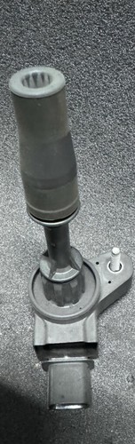 New OEM GM Ignition Coil ; 2013-2023 Cadillac Chevrolet Buick 12654078 ...