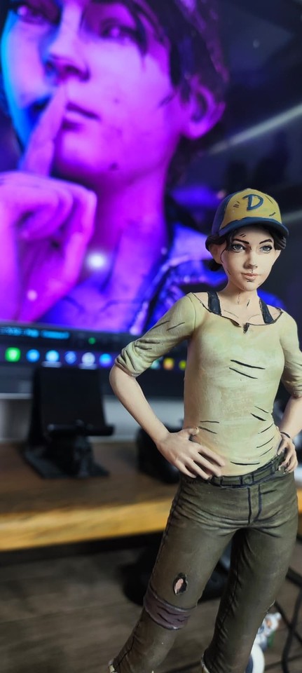 Clementine Telltale Walking Dead 25 cm Inspired Figure | Statue,Style ...
