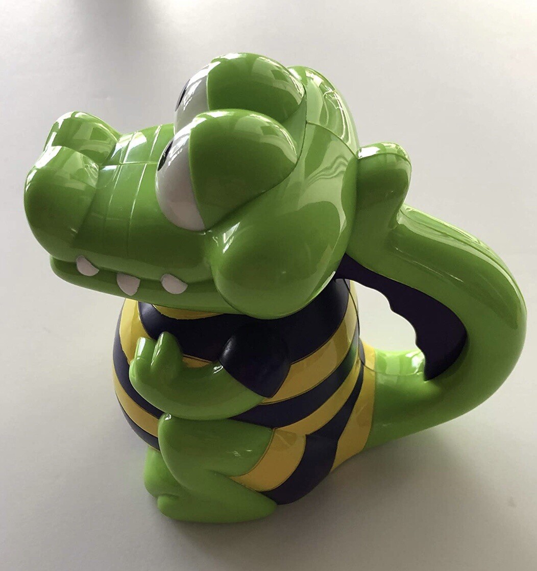 Discovery Toys Gotcha Gator Alligator Water Squirter Water Gun - Fun ...