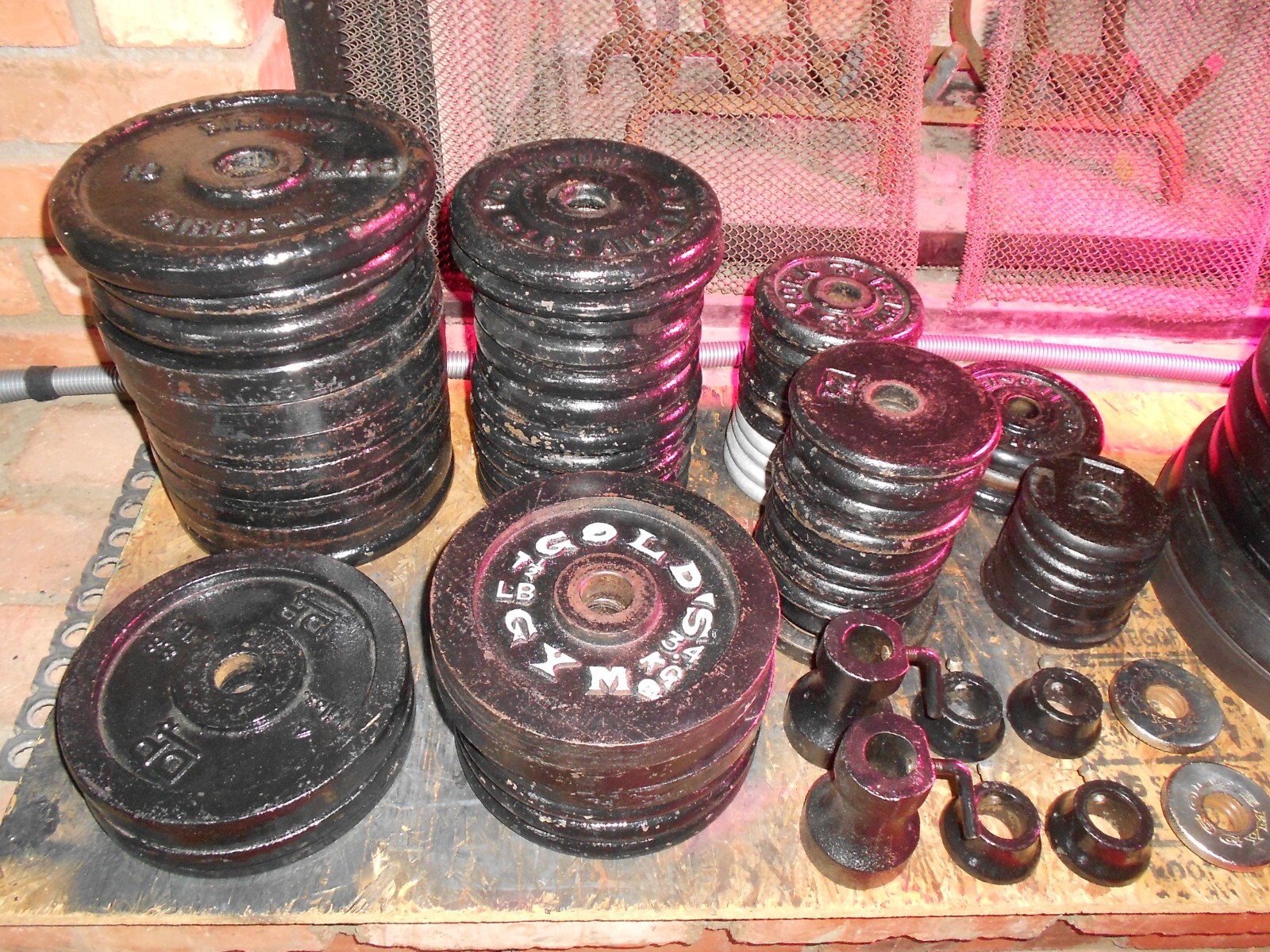 Standard (1 inch) weight set with barbells and dumbbell handles ...