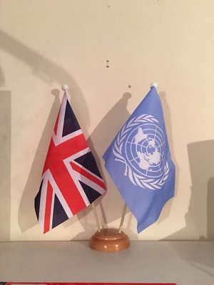 UNION JACK AND UNITED NATIONS TWIN TABLE FLAG SET with WOODEN BASE 9"X6 ...