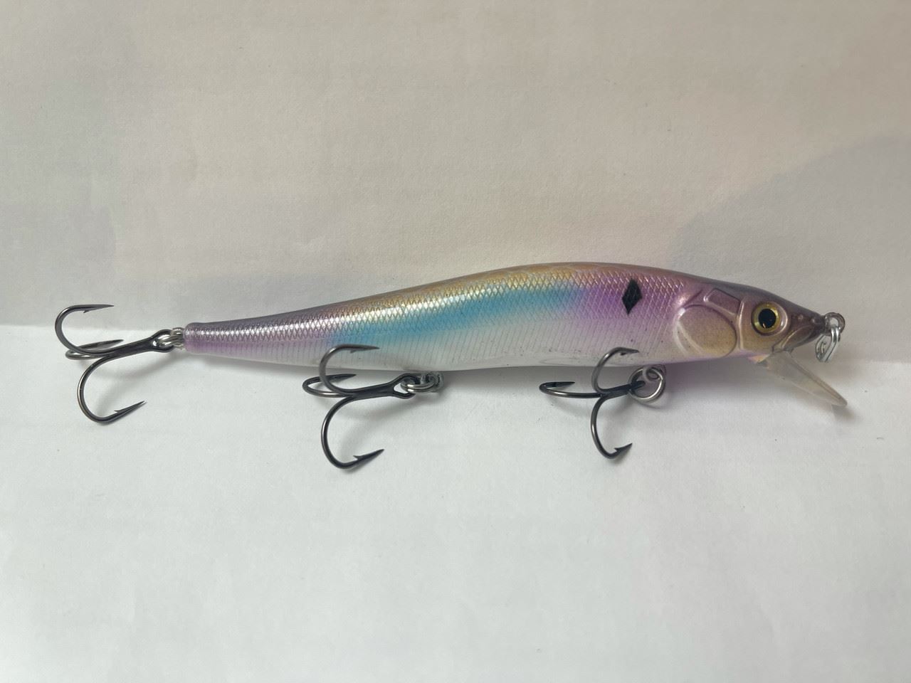 110 Jerkbait - White/Yellow | eBay