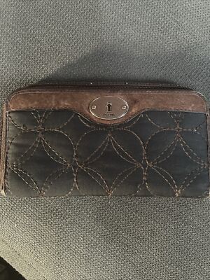 FOSSIL Key-Per Quilted Brown Leather Wristlet ID Coin Zip Wallet | eBay