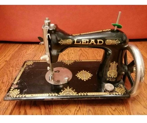 LEAD Antique Sewing Machine hand-cranked sewing machine junk ship from ...