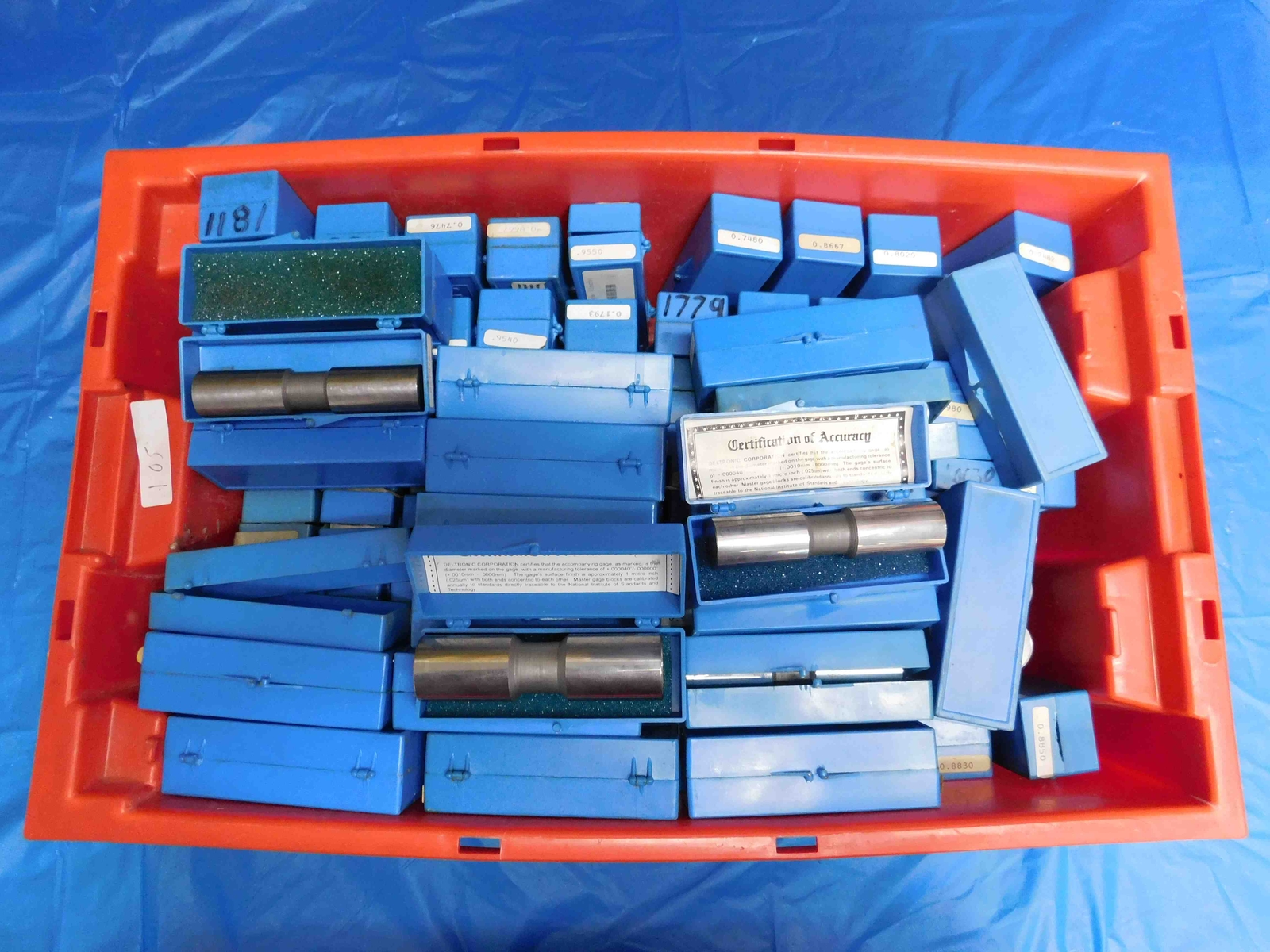 HUGE LOT OF DELTRONIC GAGE PINS VARIOUS SIZES BETWEEN ROUGHLY .1181 - 1 ...