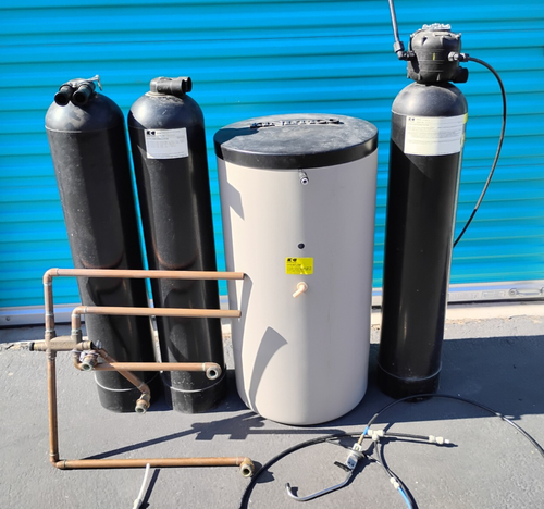 Kinetico Water Conditioning System 175, Softener 60, Dechlorinator ...