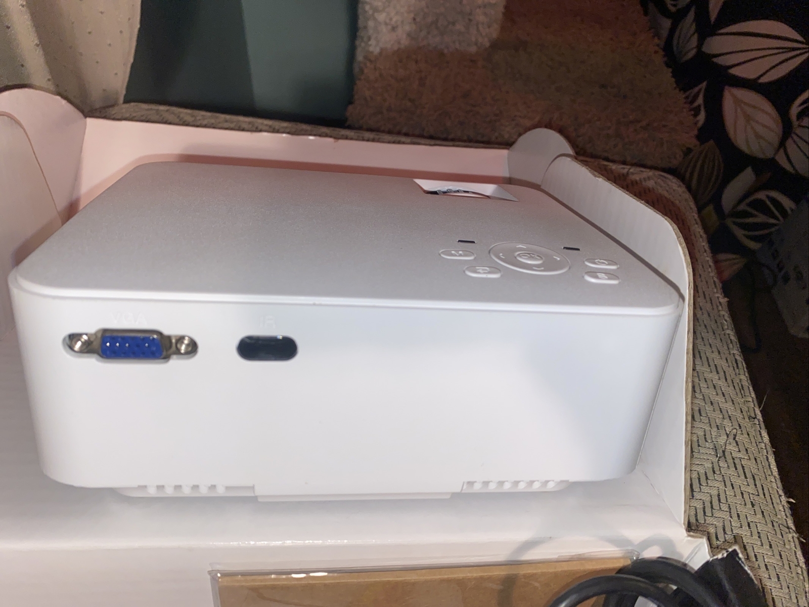 HOMPOW LED Portable Projector Model T20 - White | eBay