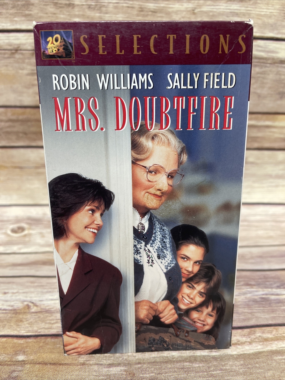 Mrs. Doubtfire (VHS, 2002, Selections) 24543029397 | eBay