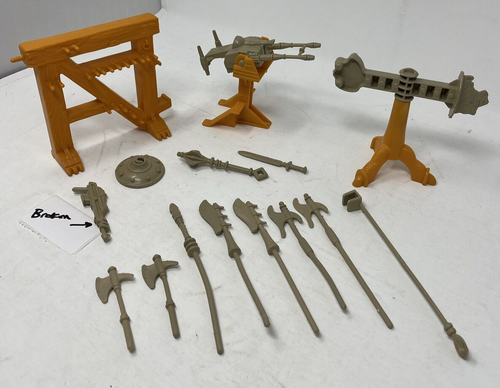 He-Man Masters of the Universe Castle Grayskull MOTU Weapons Rack ...