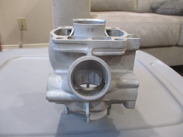 Yamaha YZ250L Cylinder Jug 1984 P/N 39X-11311-00 68MM BORE AHRMA for ...