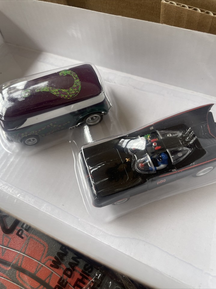 New! Batman Auto World Electric Racing Car Set The Riddler Revenge ...