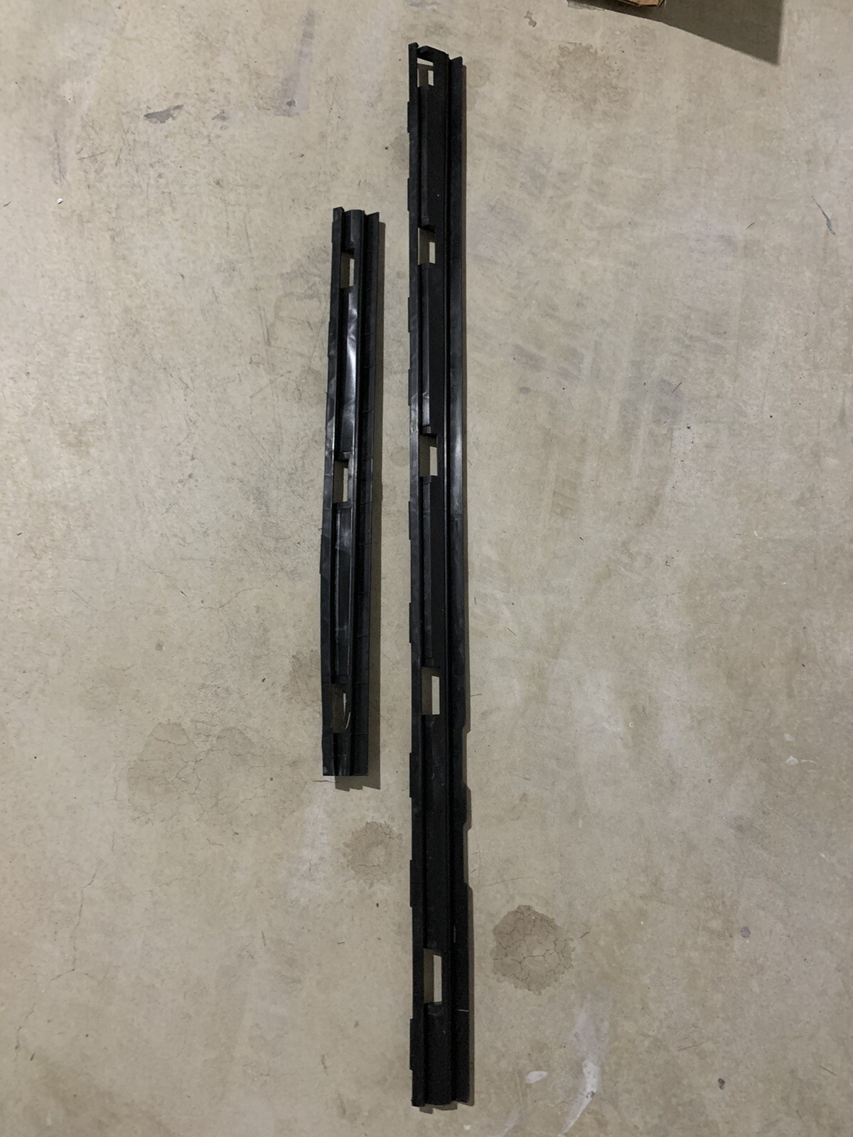 Mercedes Genuine 1676982101 9775 LEFT AND RIGHT SIDE SKIRT GLE 2020 775 ...