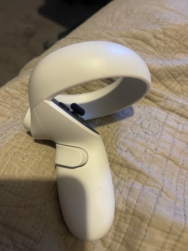Quest 2 right Hand Controller Works Well I Order A New Set Left Was ...