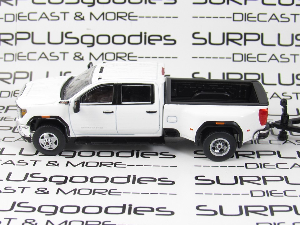 Greenlight 1:64 White 2022 GMC SIERRA 3500 Dually Pickup w/Open Car ...