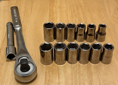 Craftsman Ratchet 1/2” Drive 13 pc Socket Set Standard & Metric NICE ...