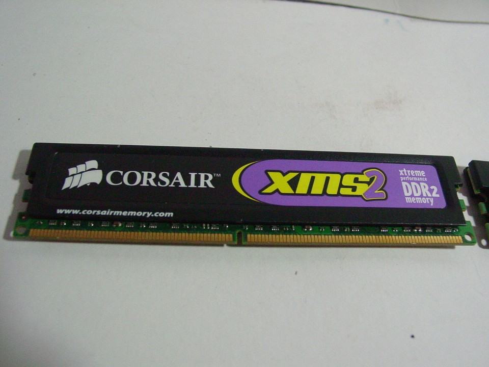 Corsair XMS2 DDR2 Memory CM2X1024 - 6400C4 2.10V Ver2.1 800MHz | eBay
