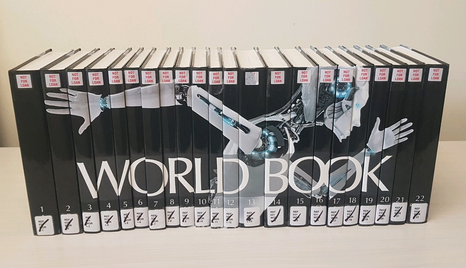 🔶️2018 WORLD BOOK ENCYLOPEDIA SET by WORLD BOOK - EX LIBRARY - 22 BOOKS ...