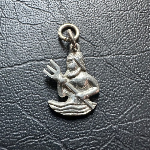 SMALL VINTAGE STERLING SILVER NEPTUNE NECKLACE BRACELET PENDANT CHARM 1 ...