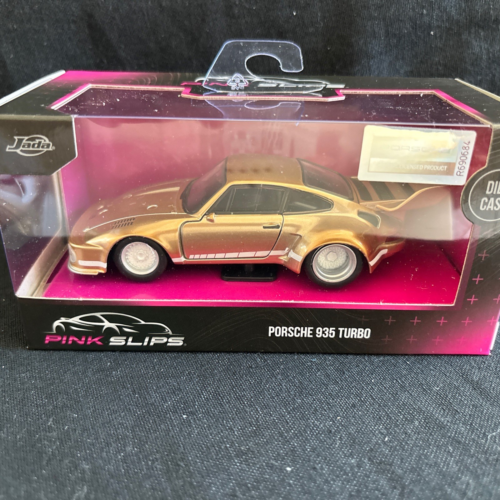 Jada Solido Pink Slips Porsche 935 Turbo 1:32 Scale Gold W/high Wing | eBay