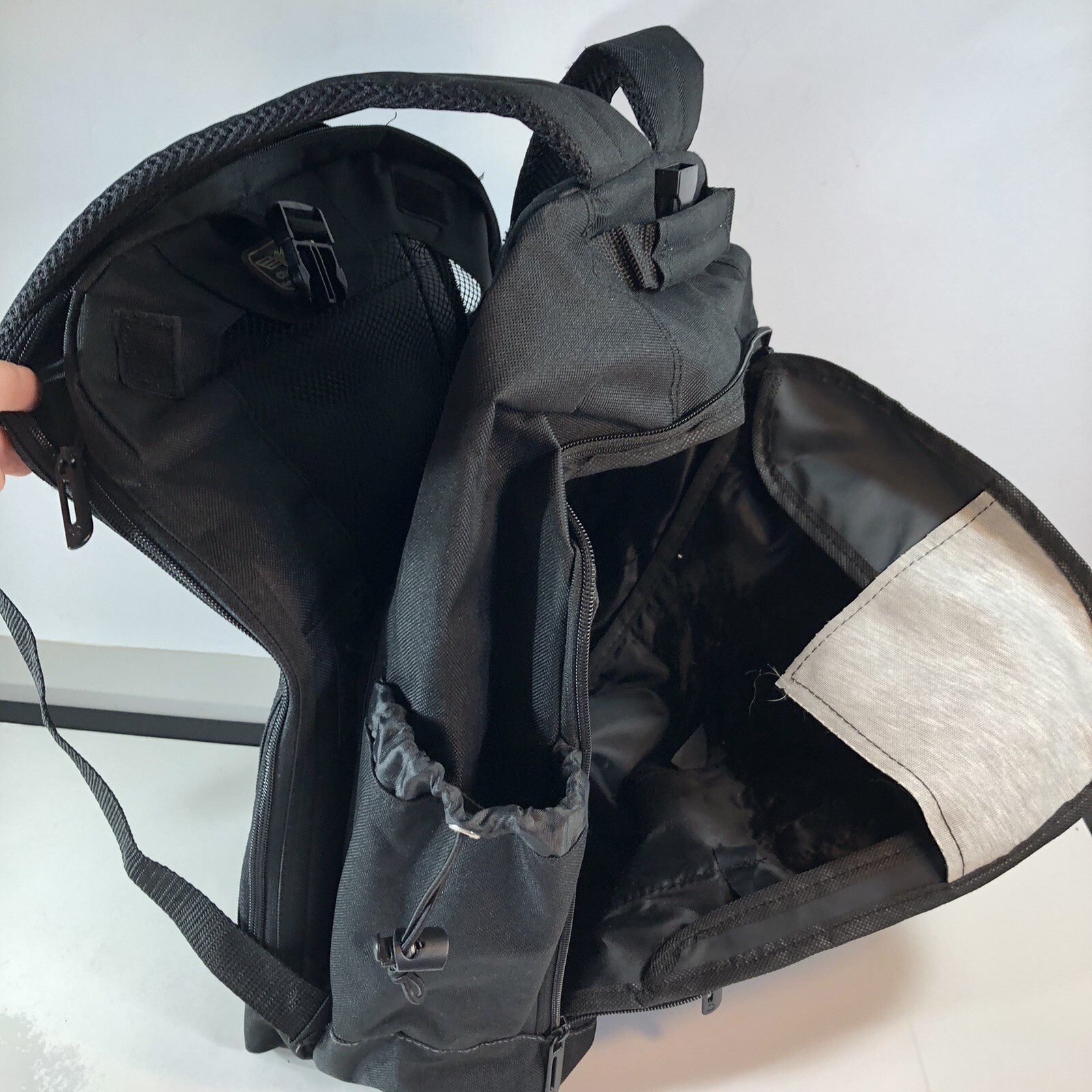 Leeds Checkmate TSA Checkpoint Laptop Backpack Travel… - Gem