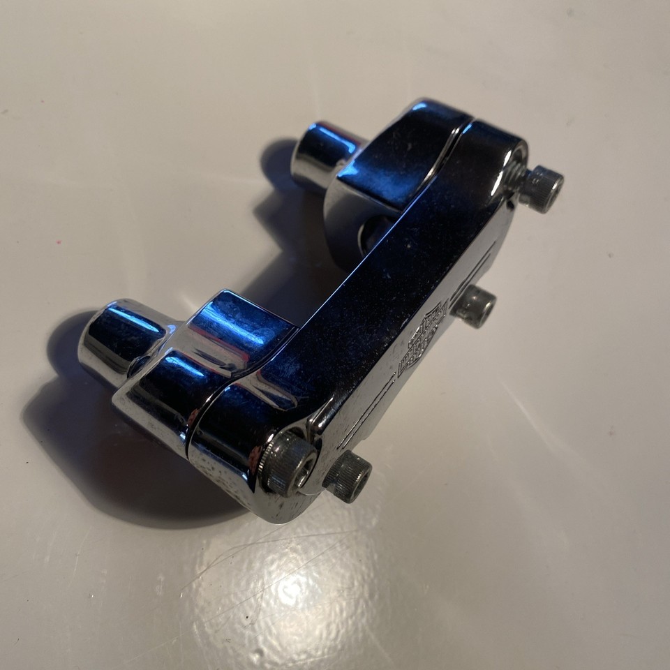 Harley Davidson Bar & Shield Chrome Handlebar Top Clamp 56568-86B USA ...