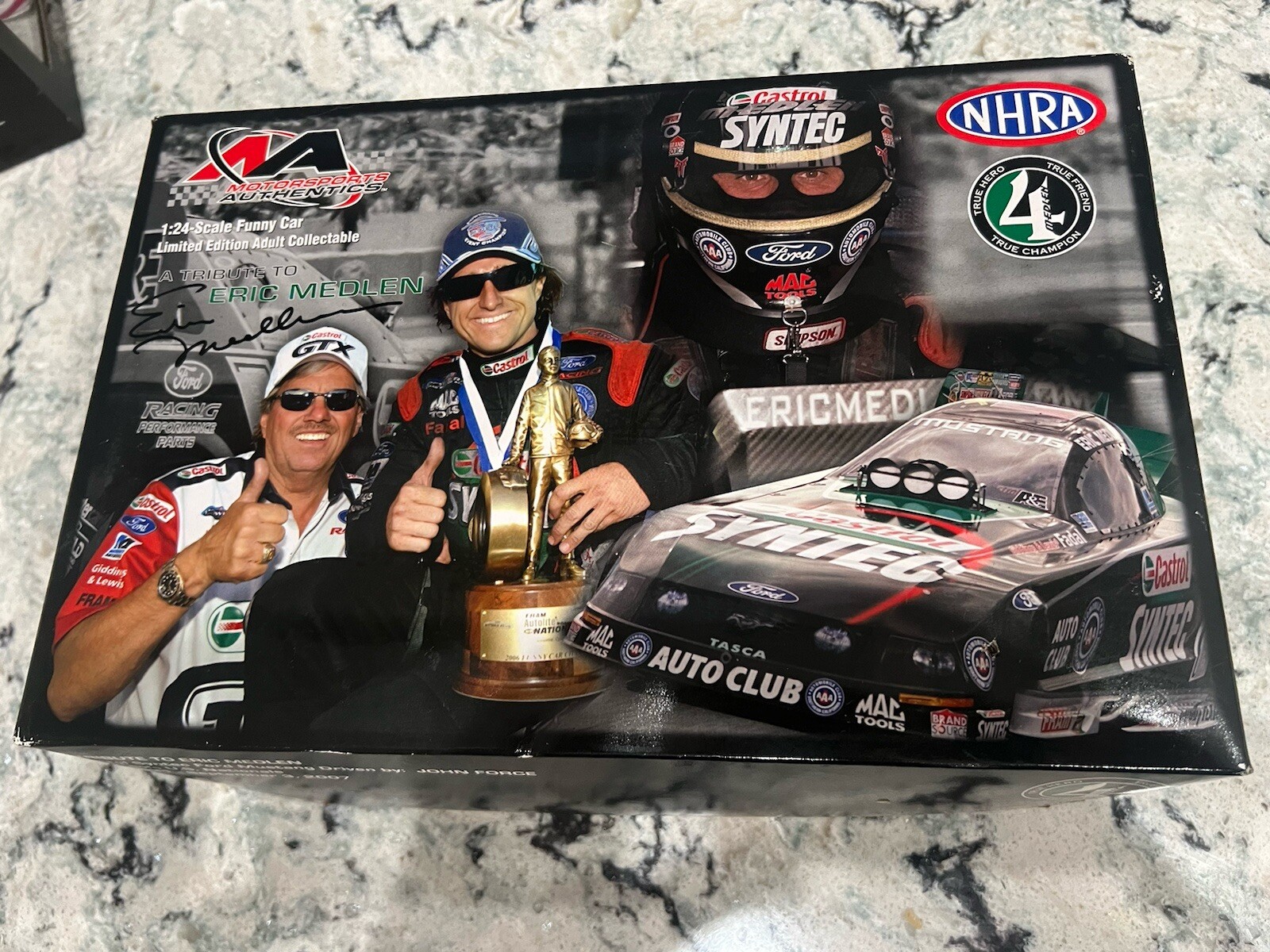 2007 John Force Castrol / Eric Medlen Tribute 1:24 NHRA Funny Car ...