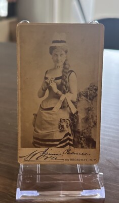 rare CDV Minnie Palmer American actress SIGNED stage Mora Photo NY ...