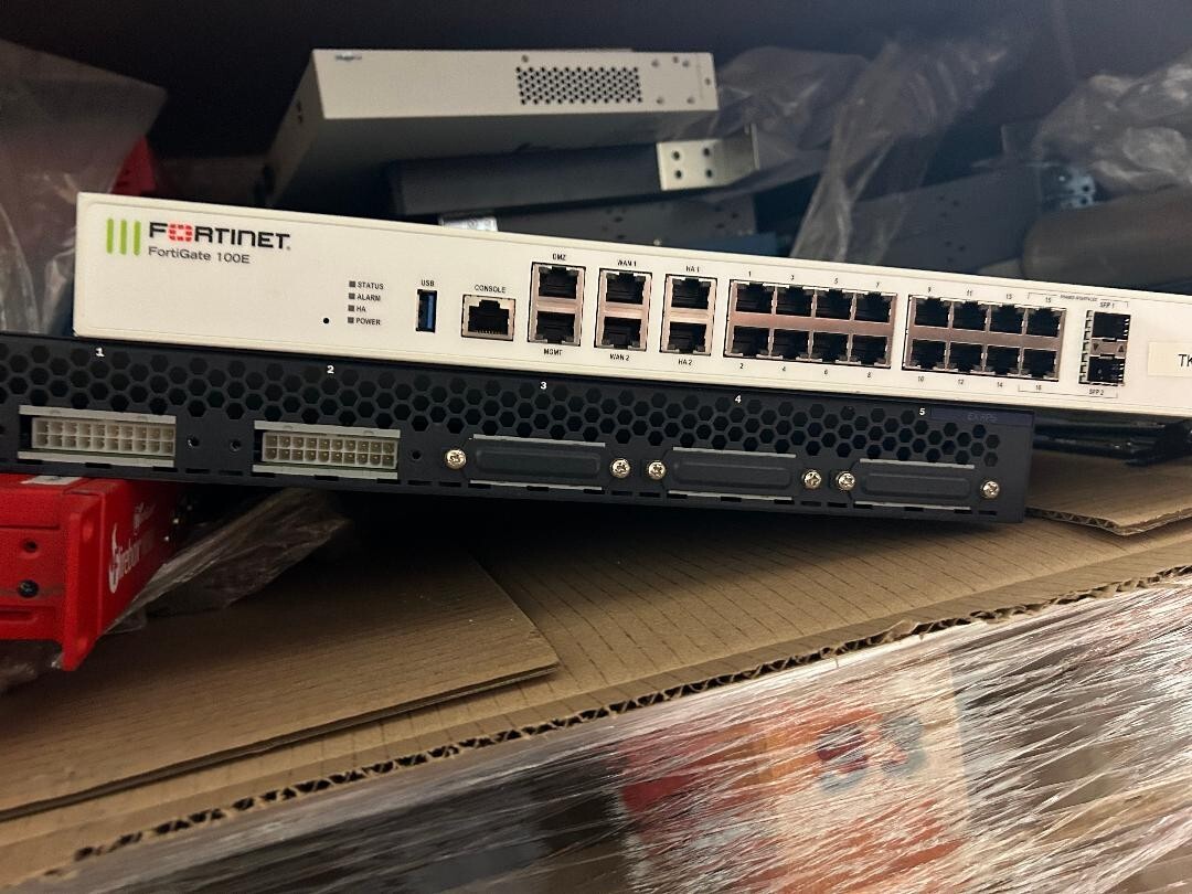 Fortinet FortiGate 100E ecurity Appliance Firewall (FG-100E ...