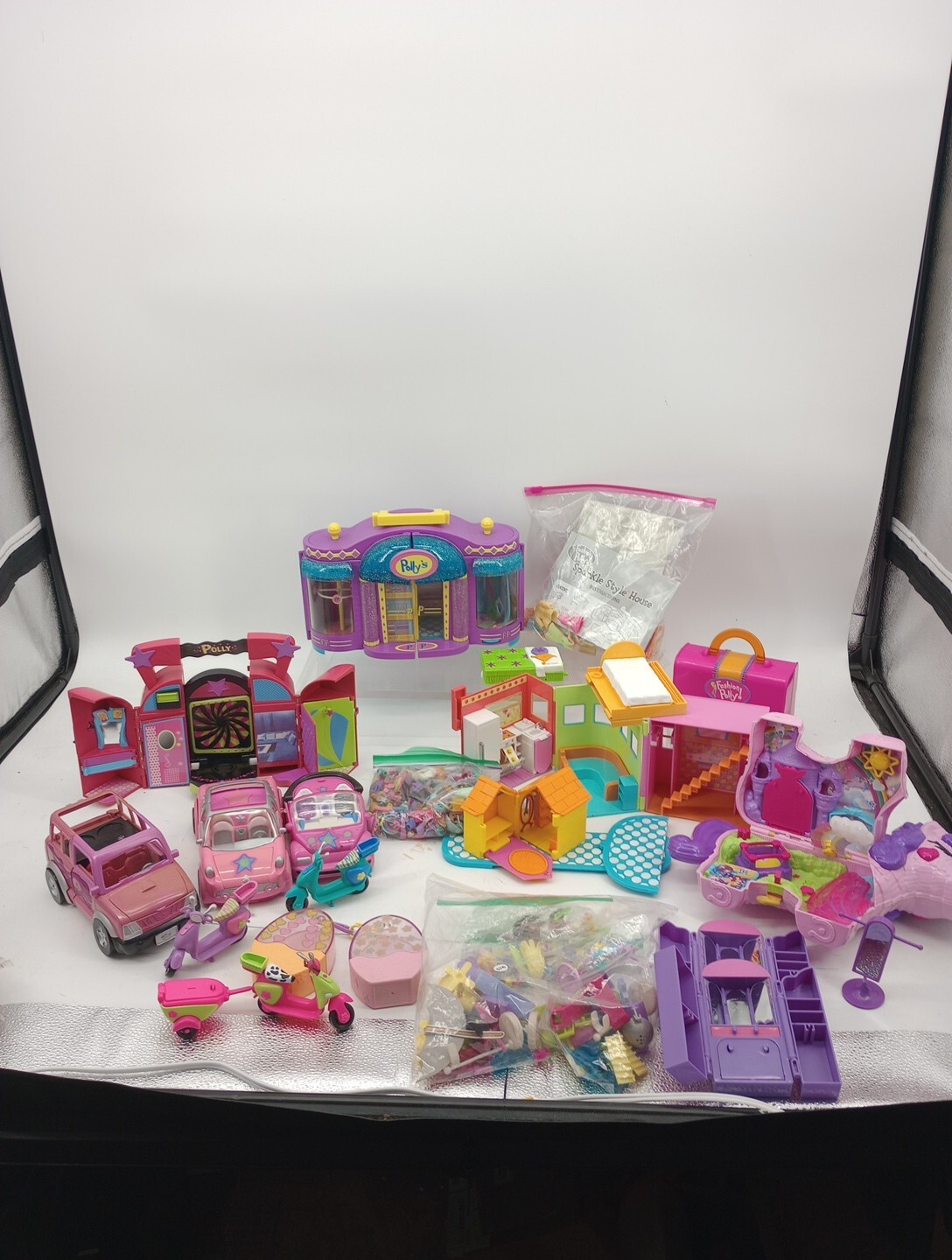 Huge Lot of Vintage Polly Pocket Clothing ,Accessories, Vehicle,Bldgs ...