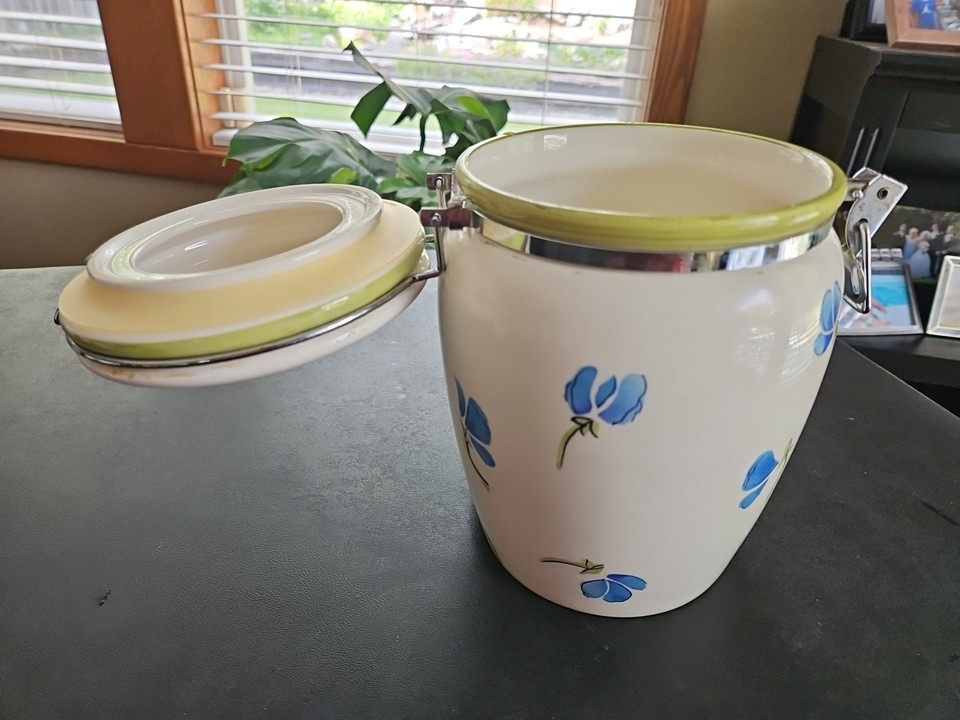 Vintage Inspirado Stonelite Seattle USA Canister Cookie Jar Blue Yellow ...