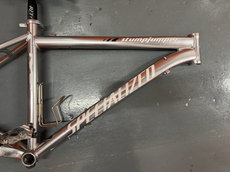 Specialized stump jumper M4 Frame medium Excellent Condition | eBay