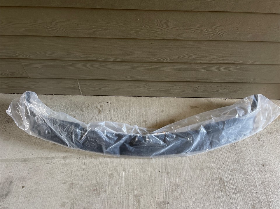 NEW 2015-2018 GM CADILLAC ESCALADE FRONT BUMPER VALANCE DEFLECTOR OEM ...