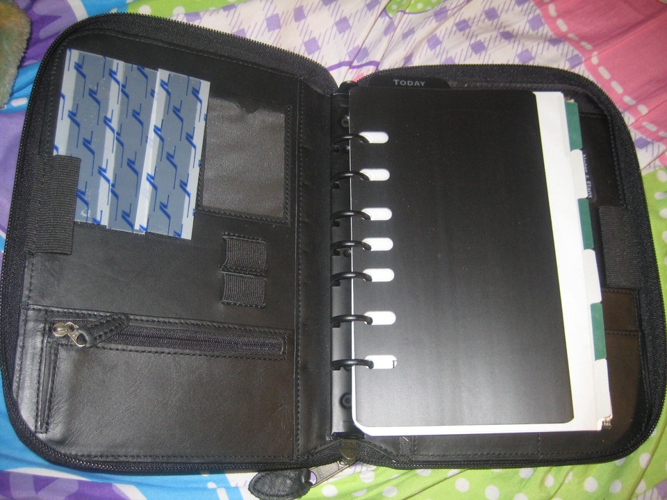 Day Runner Genuine Leather Black Zippered Planner Organizer for 5.5x8.5 ...