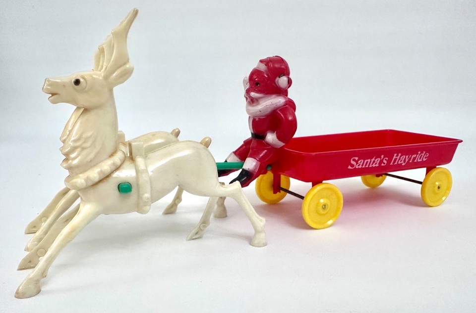 Vintage 1950s Rosbro Santa's Hayride Reindeer Wagon Toy Candy Container ...