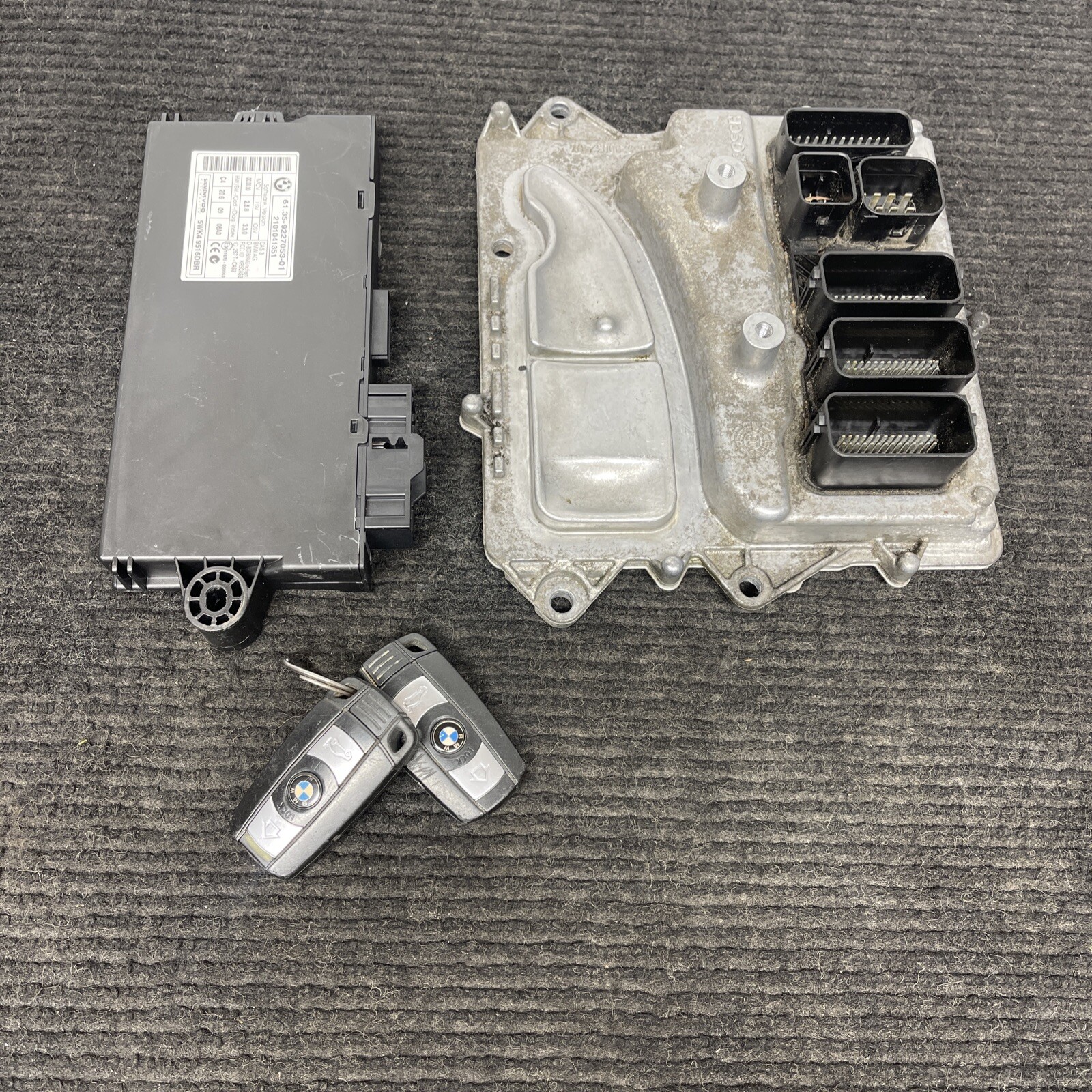 2007-2010 BMW E70 X5 4.8l ECM ECU Engine DME Control Module Key Fob Set ...