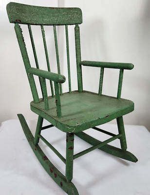 Antique MASON Co. Primitive Style Crackled Paint Spindle Child's ...