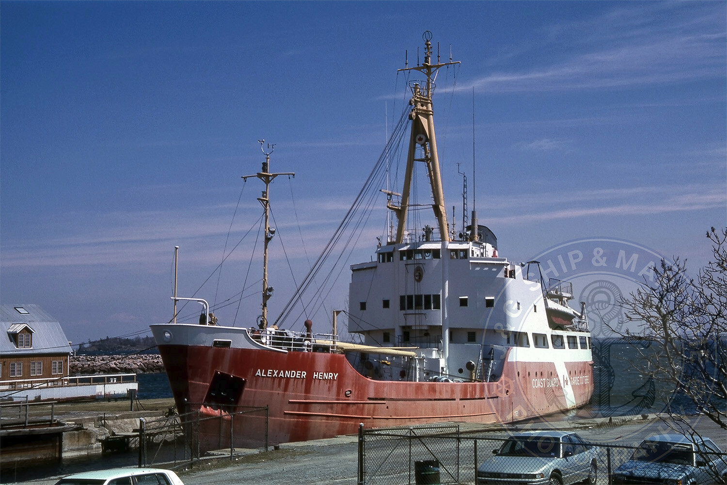 Canadian Coast Guard Icebreaker & Bouy Tender ALEXANDER HENRY 6X4 ...