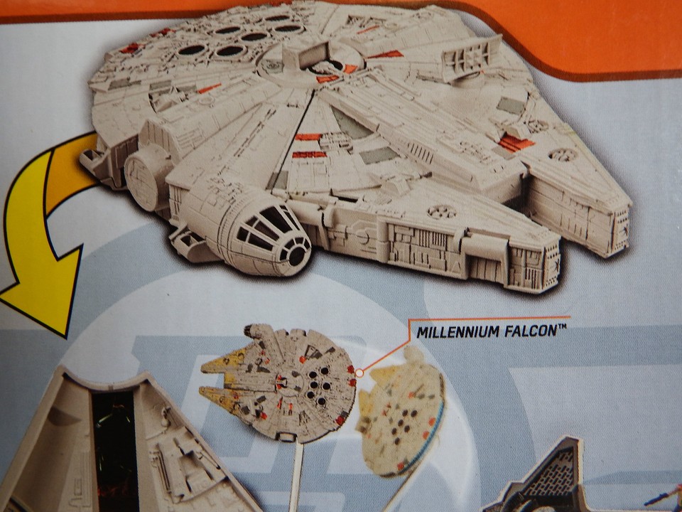 Star Wars The Force Awakens Micro Machines Millennium Falcon Play Set ...