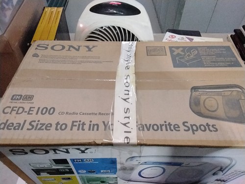 SONY CFD-E100 Boombox CD CD-R/RW Playback Radio Cassette-Corder BRAND ...