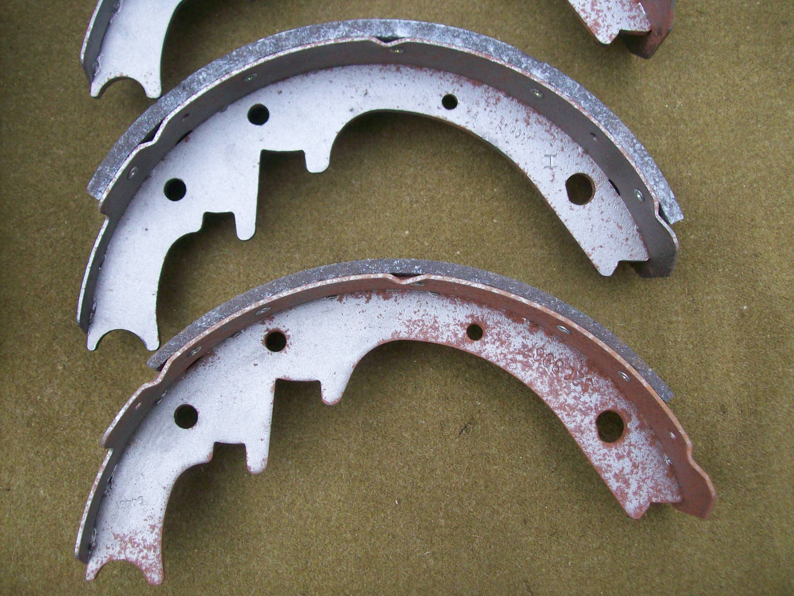 Ford Truck Brake Pads Drum Brake Shoes RR481F for sale online | eBay