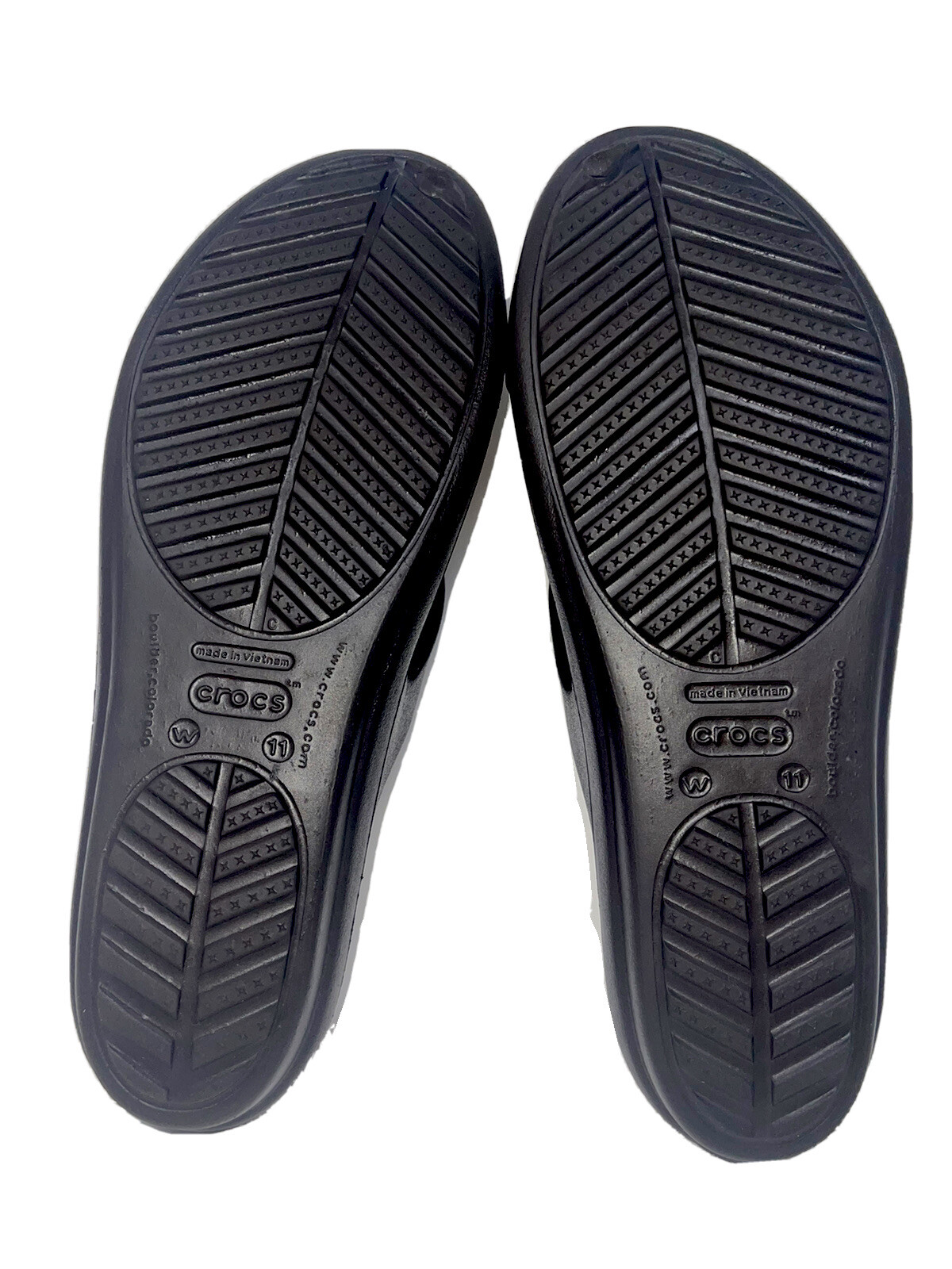 Crocs Sanrah Hammered Gold/Bronze Circle Espresso/Mus… - Gem