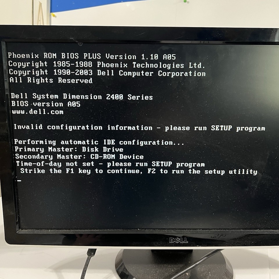 Vintage Dell Dimensions Desktop 2400 Windows XP Home Edition Intel ...