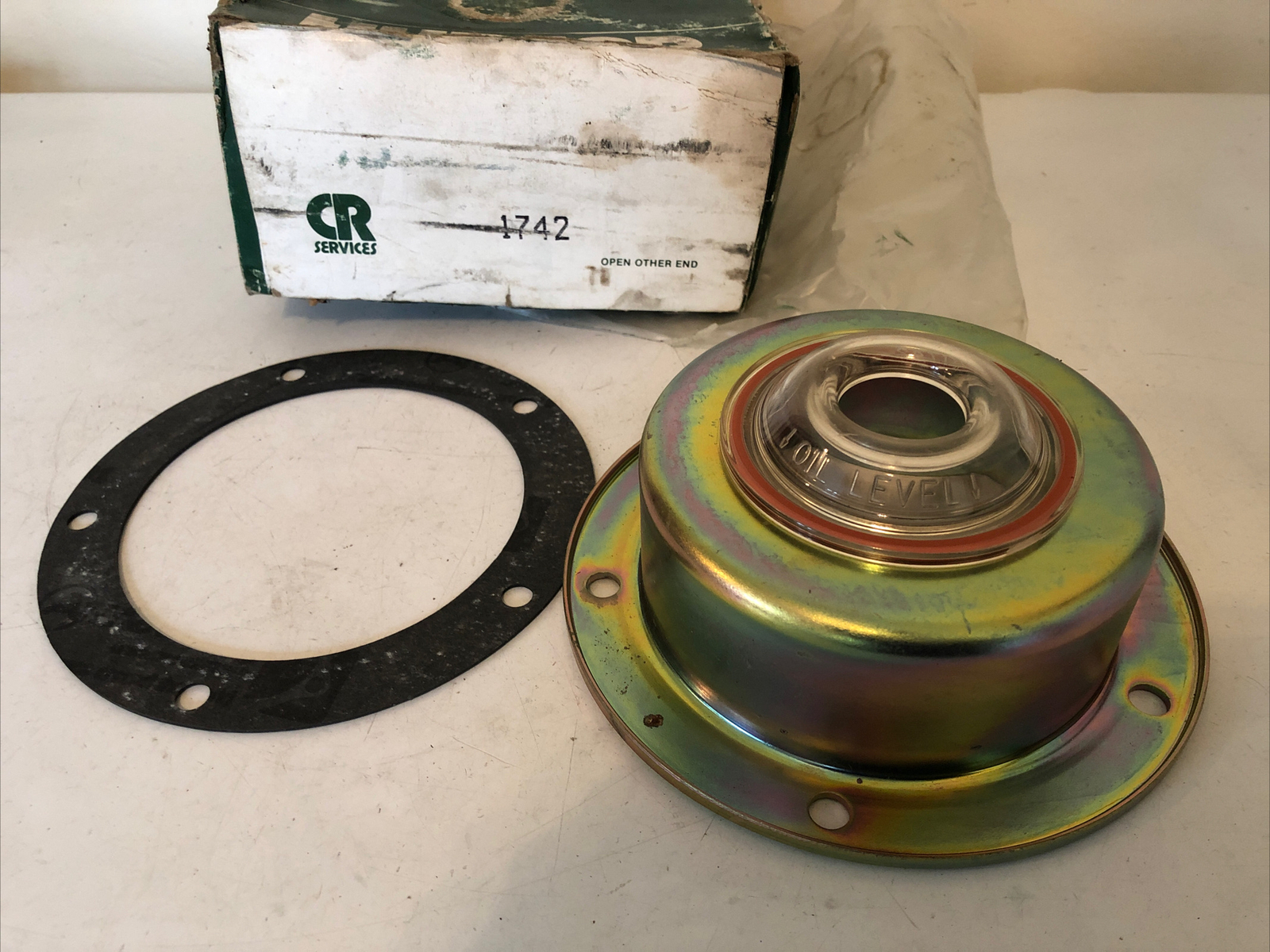 GENUINE CHICAGO RAWHIDE CR1742 HUB CAP 1742 NEW | eBay