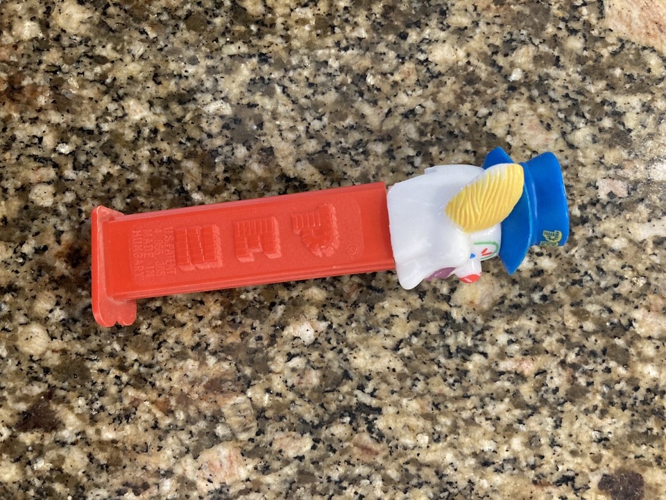 Vintage 1970 Peter Pez Clown Candy Dispenser Footed Red Stem Blue Hat ...