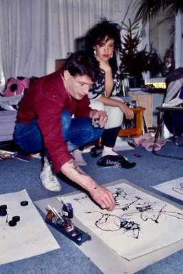 Herman Brood painting wife Xandra Jansen watches 4x6 photo | eBay