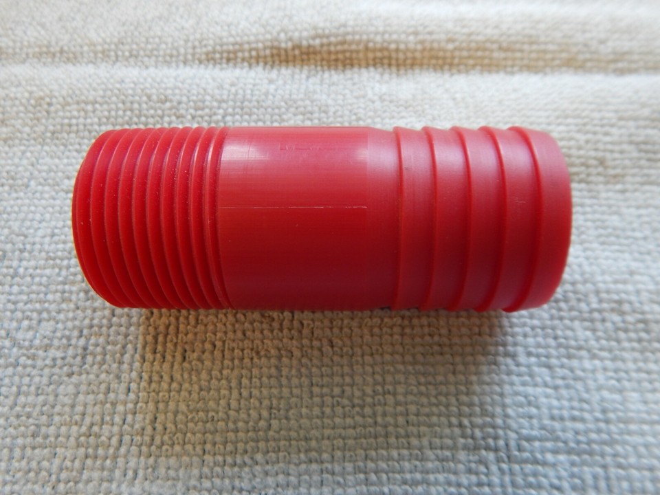 1/2"x short (1-1/2") Red Kynar Nipple PVDF MNPT TBE Kynar Pipe Nipple ...