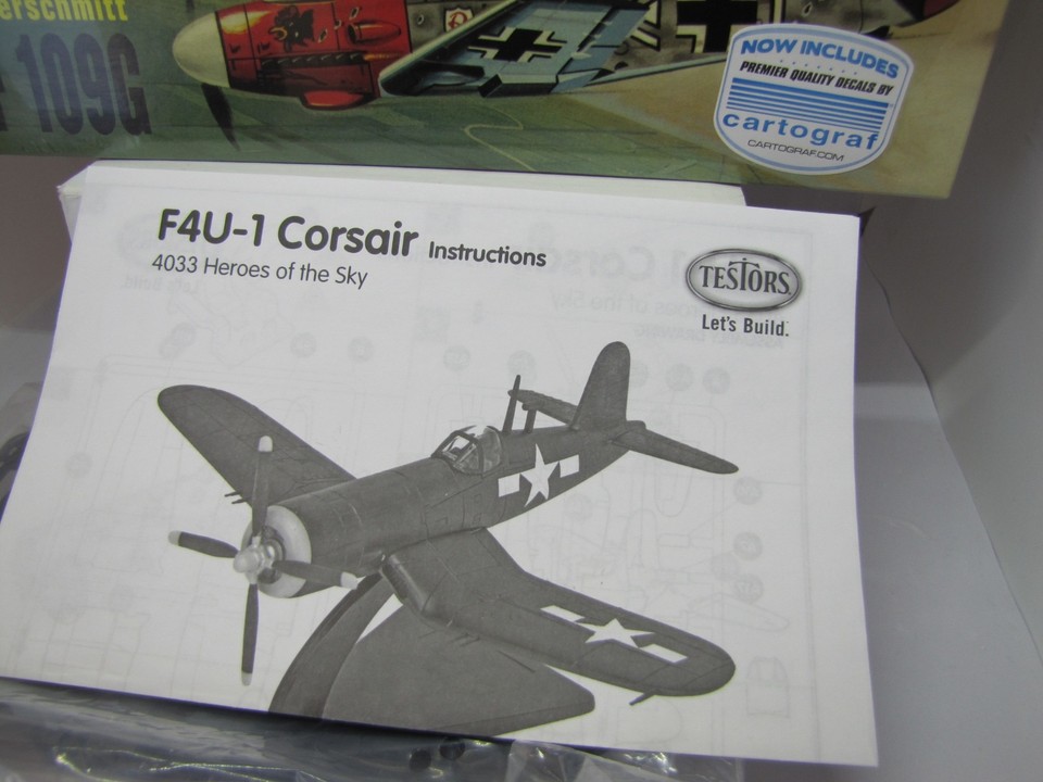 3 LOT MODEL KIT HAWK SPITFIRE & MESSERSCHMITT BF 109G & F4U-1 CORSAIR ...